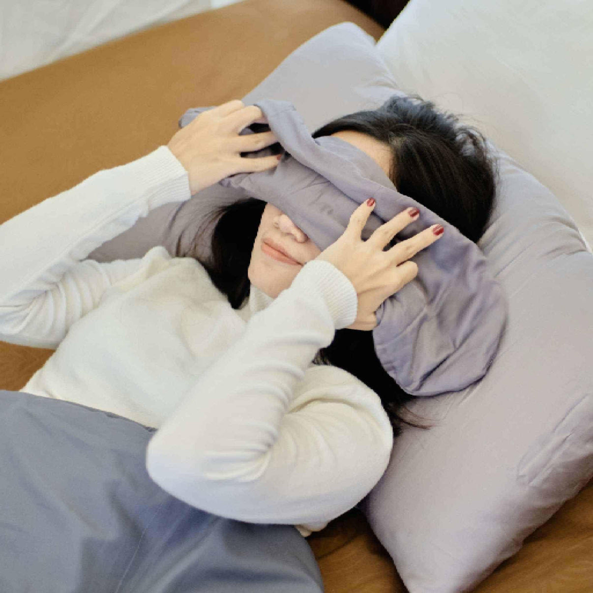 Snugged Weighted Sleep Mask - Oversized Eye Pillow – Sleepfolio